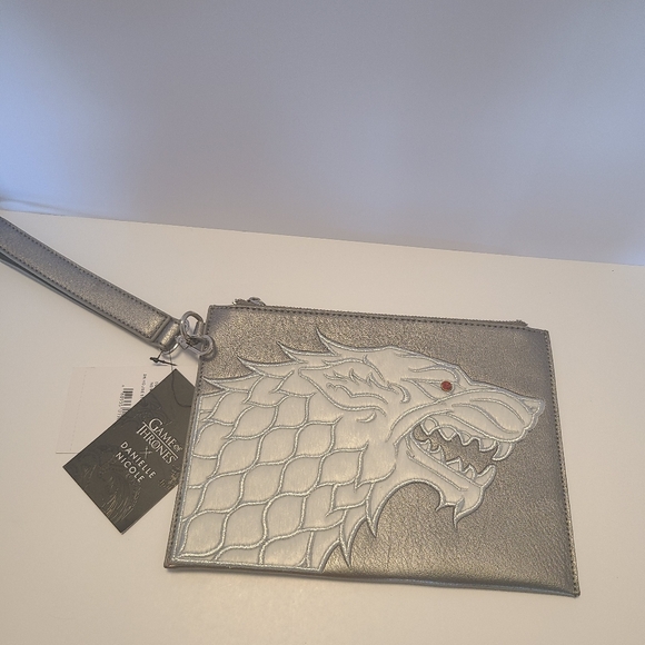 Bags | Game Of Thrones Danielle Nicole Dragon Wristlet New Please ...